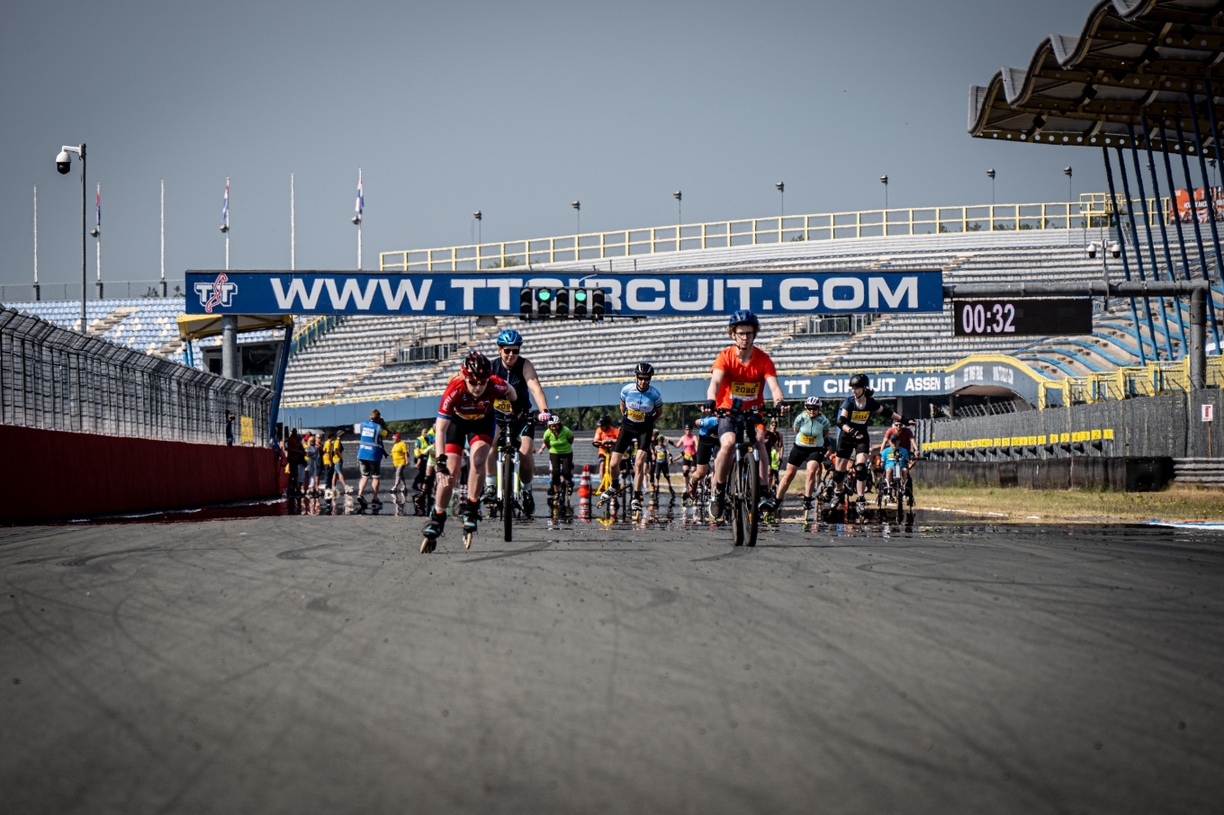 TT Circuit Laps